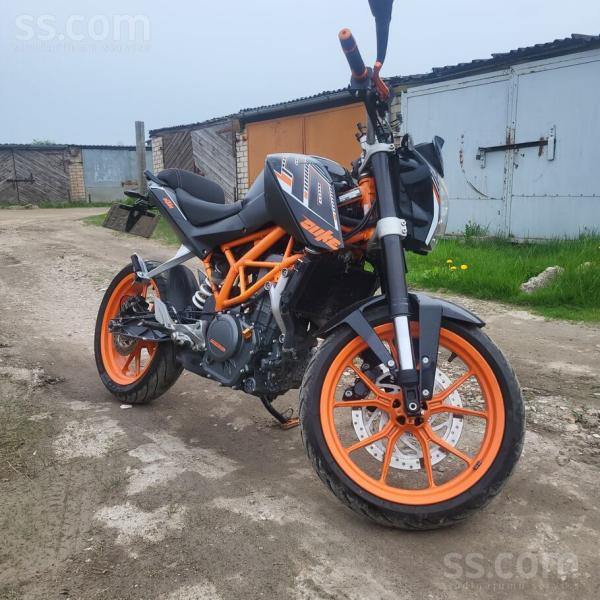 KTM Duke 2016 Bauska, ar dzinēja tilpumu 0.39 L un nobraukumu 0 tūkst. km par 2400 €, foto 3 vietnē AUTOMOTO.COM.LV
