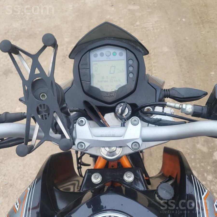 KTM Duke 2016 Bauska, ar dzinēja tilpumu 0.39 L un nobraukumu 0 tūkst. km par 2400 €, foto 6 vietnē AUTOMOTO.COM.LV