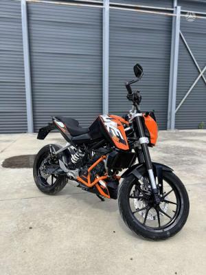 KTM Duke 2016 in Utena, with an engine capacity of 0.13 L and mileage of 22 thousand km for 1500 €, photo 5 on AUTOMOTO.COM.LV