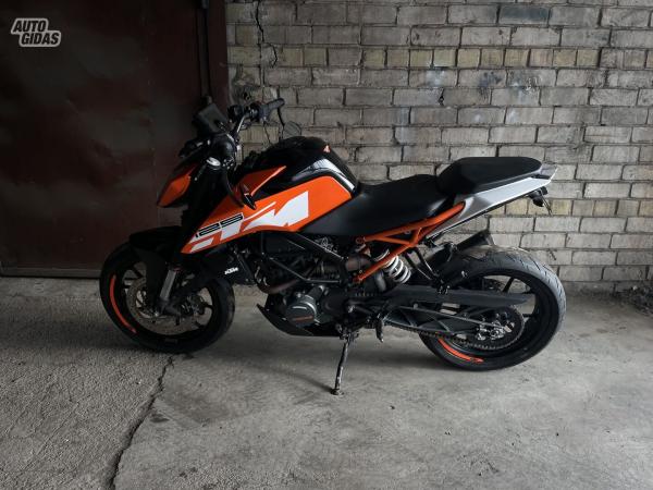 KTM Duke 2017 Viļņa, ar dzinēja tilpumu 0.13 L un nobraukumu 0 tūkst. km par 2590 €, foto 6 vietnē AUTOMOTO.COM.LV