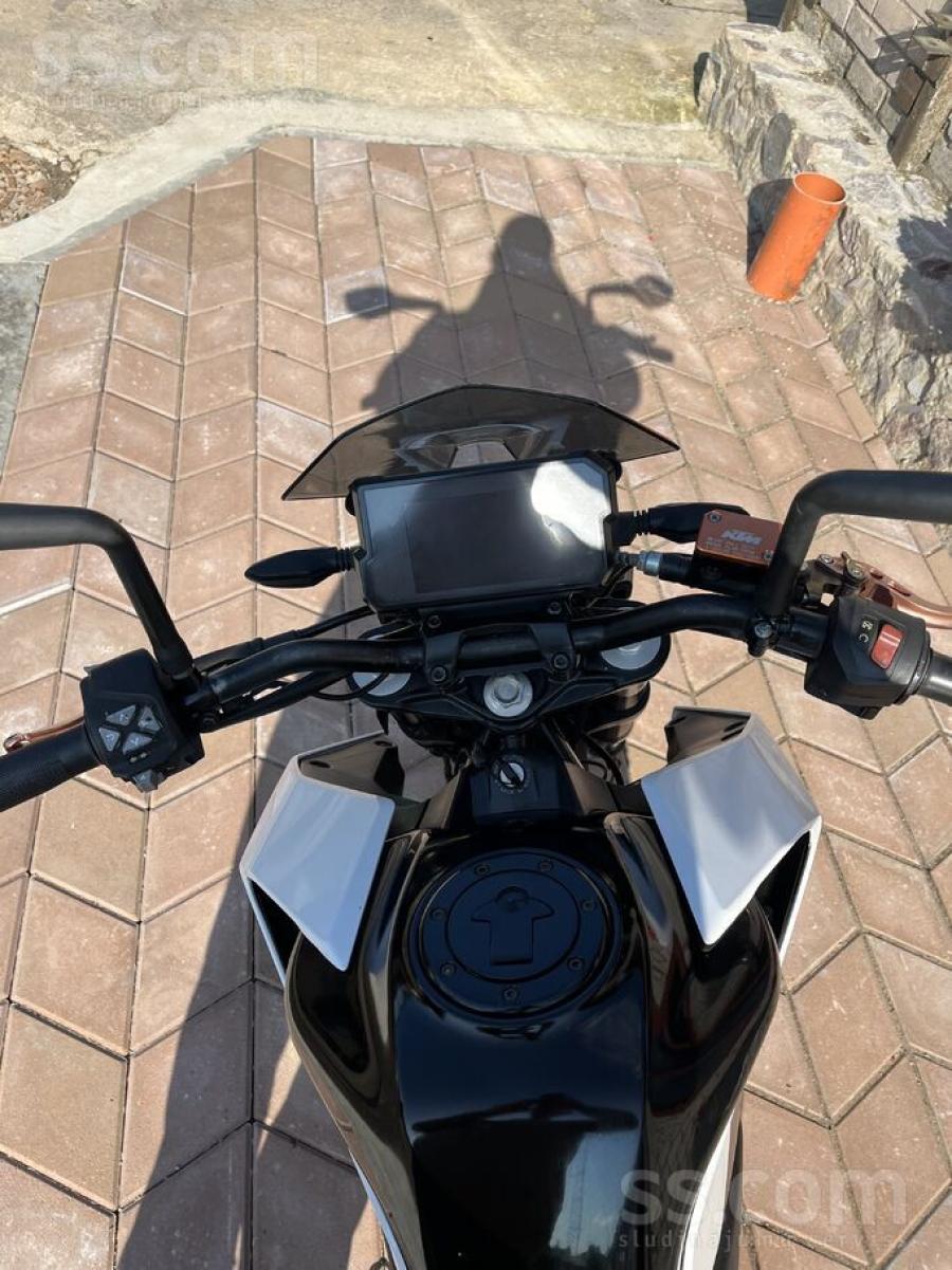 KTM Duke 2017 Rīga, ar dzinēja tilpumu 0.13 L un nobraukumu 0 tūkst. km par 2650 €, foto 7 vietnē AUTOMOTO.COM.LV