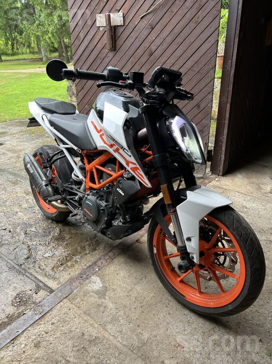 KTM Duke 2017 Ogre, ar dzinēja tilpumu 0.39 L un nobraukumu 0 tūkst. km par 2800 €, foto 1 vietnē AUTOMOTO.COM.LV