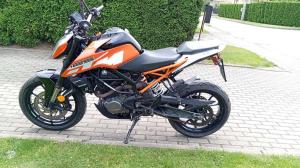 KTM Duke 2017 in Panevezys, with an engine capacity of 0.13 L and mileage of 27 thousand km for 2550 €, photo 4 on AUTOMOTO.COM.LV