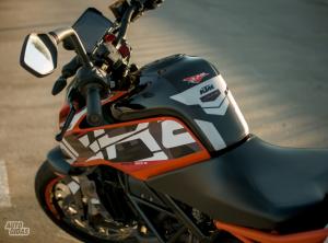 KTM Duke 2017 Viļņa, ar dzinēja tilpumu 0.13 L un nobraukumu 23 tūkst. km par 2550 €, foto 3 vietnē AUTOMOTO.COM.LV