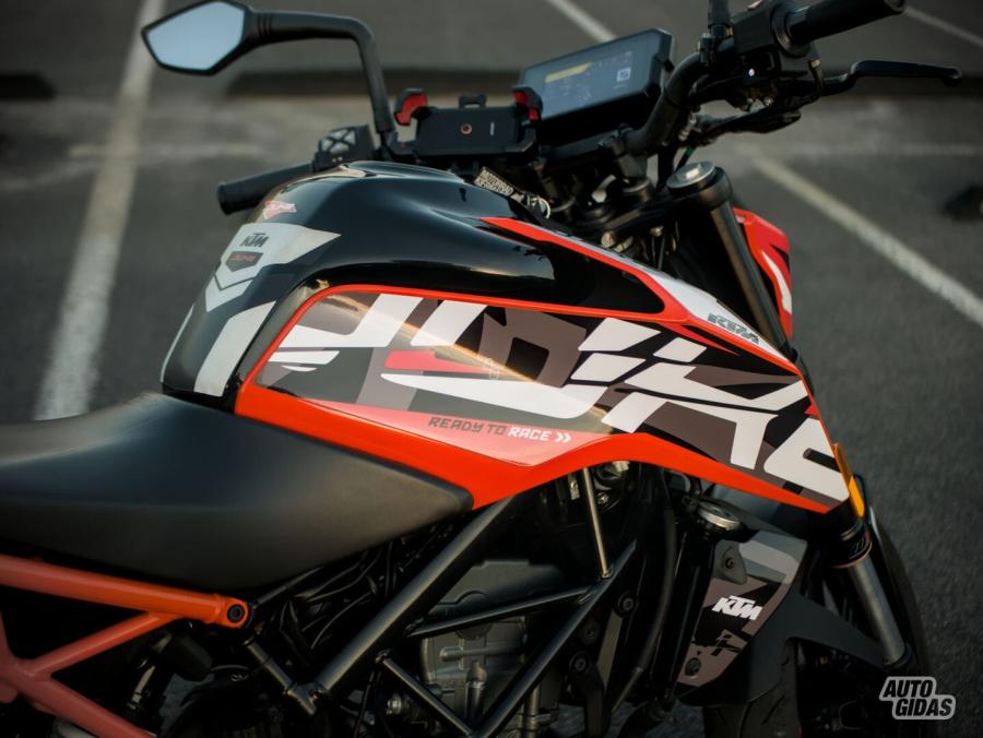 KTM Duke 2017 Viļņa, ar dzinēja tilpumu 0.13 L un nobraukumu 23 tūkst. km par 2550 €, foto 6 vietnē AUTOMOTO.COM.LV