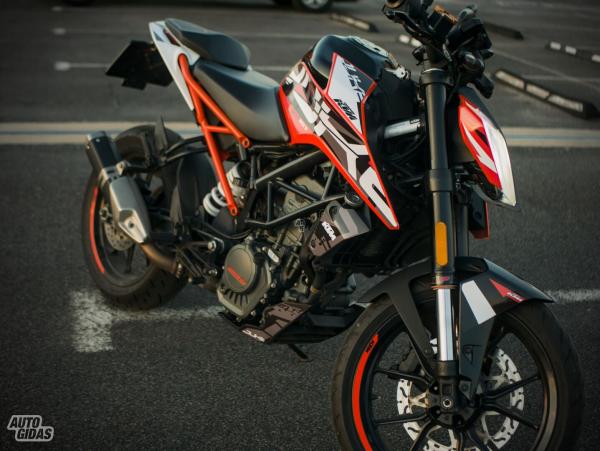 KTM Duke 2017 in Vilnius, with an engine capacity of 0.13 L and mileage of 23 thousand km for 2550 €, photo 6 on AUTOMOTO.COM.LV