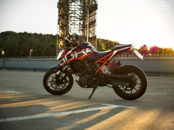 KTM Duke 2017 in Vilnius, with an engine capacity of 0.13 L and mileage of 23 thousand km for 2550 €, photo 8 on AUTOMOTO.COM.LV