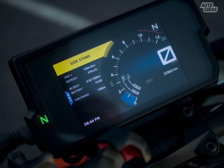 KTM Duke 2017 Viļņa, ar dzinēja tilpumu 0.13 L un nobraukumu 23 tūkst. km par 2550 €, foto 12 vietnē AUTOMOTO.COM.LV