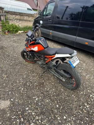 KTM Duke 2017 in Kaunas, with an engine capacity of 0.13 L and mileage of 35 thousand km for 2000 €, photo  on AUTOMOTO.COM.LV
