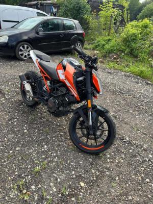 KTM Duke 2017 Kauņa, ar dzinēja tilpumu 0.13 L un nobraukumu 35 tūkst. km par 2000 €, foto 4 vietnē AUTOMOTO.COM.LV