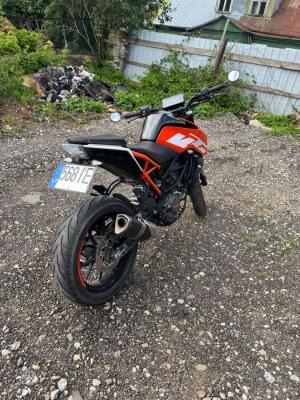 KTM Duke 2017 Kauņa, ar dzinēja tilpumu 0.13 L un nobraukumu 35 tūkst. km par 2000 €, foto 5 vietnē AUTOMOTO.COM.LV