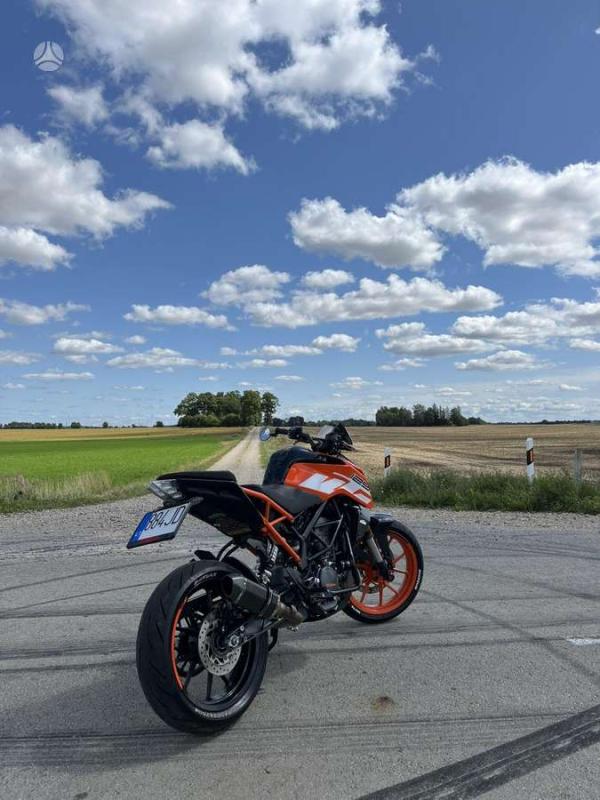 KTM Duke 2017 in Siauliai, with an engine capacity of 0.13 L and mileage of 32 thousand km for 2600 €, photo 4 on AUTOMOTO.COM.LV
