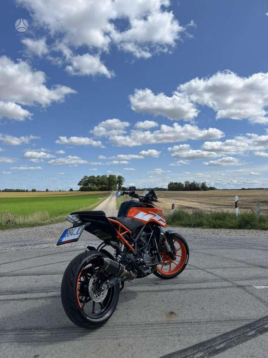 KTM Duke 2017 in Siauliai, with an engine capacity of 0.13 L and mileage of 32 thousand km for 2600 €, photo 5 on AUTOMOTO.COM.LV