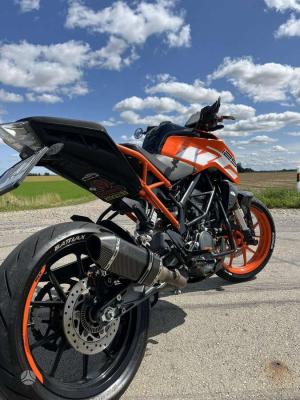 KTM Duke 2017 in Siauliai, with an engine capacity of 0.13 L and mileage of 32 thousand km for 2600 €, photo 6 on AUTOMOTO.COM.LV