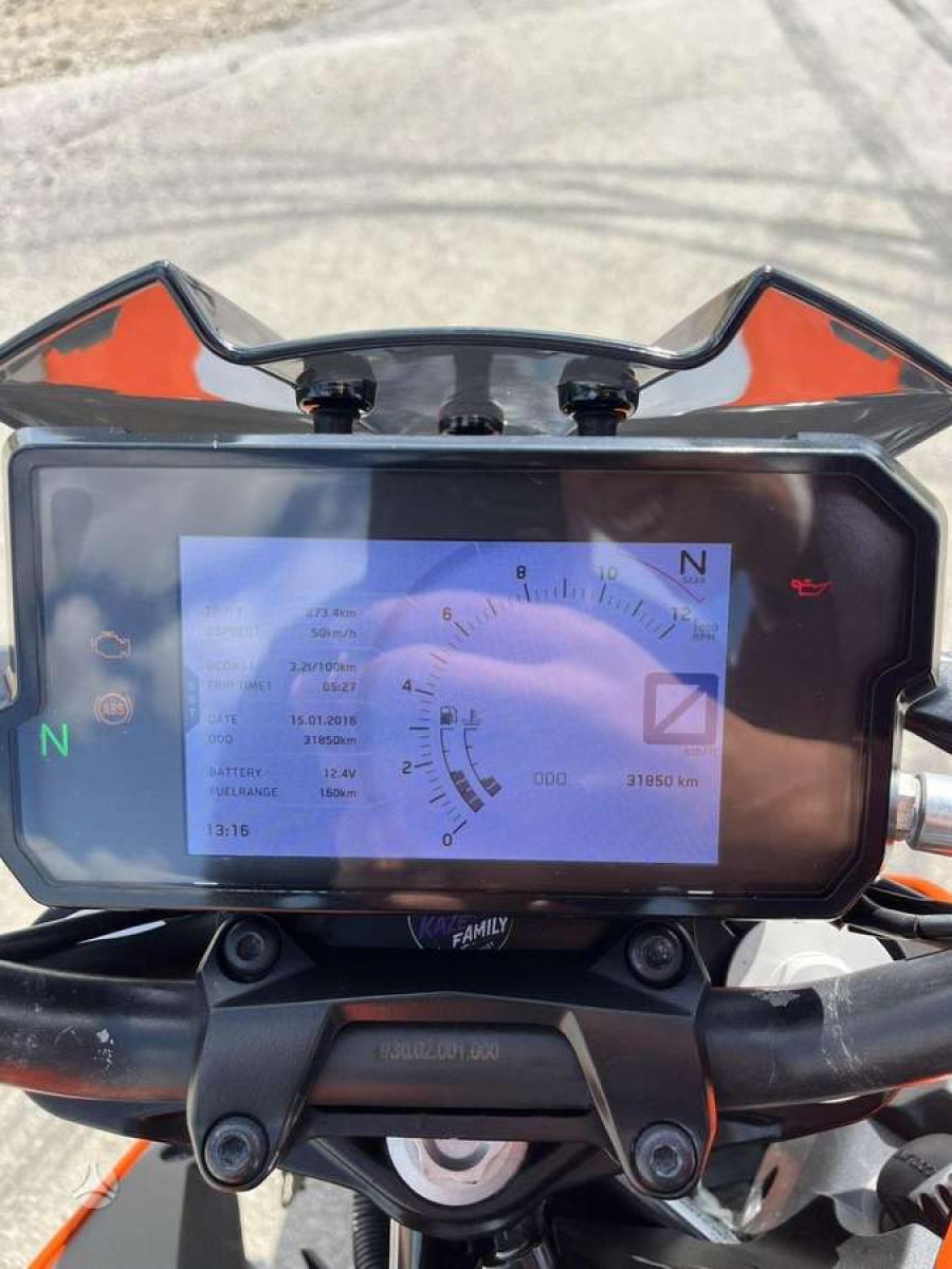 KTM Duke 2017 in Siauliai, with an engine capacity of 0.13 L and mileage of 32 thousand km for 2600 €, photo 7 on AUTOMOTO.COM.LV
