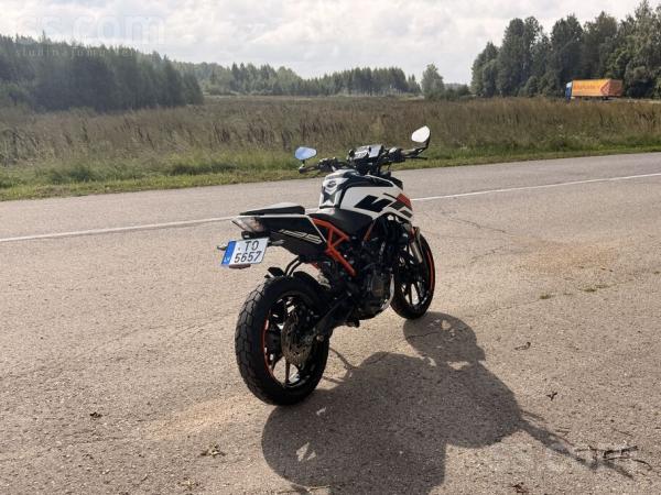 KTM Duke 2017 Aizkraukle, ar dzinēja tilpumu 0.13 L un nobraukumu 0 tūkst. km par 2800 €, foto 2 vietnē AUTOMOTO.COM.LV