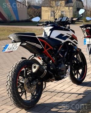 KTM Duke 2017 Aizkraukle, ar dzinēja tilpumu 0.13 L un nobraukumu 0 tūkst. km par 2800 €, foto 7 vietnē AUTOMOTO.COM.LV