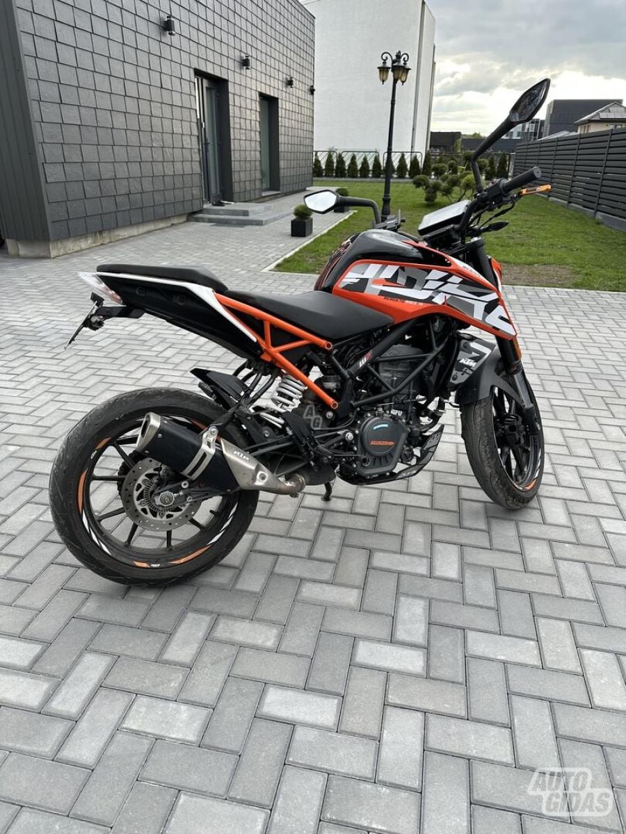 KTM Duke 2018 in Alytus, with an engine capacity of 0.13 L and mileage of 21 thousand km for 2600 €, photo 8 on AUTOMOTO.COM.LV