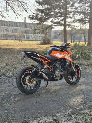 KTM Duke 2018 Prienai, ar dzinēja tilpumu 0.13 L un nobraukumu 14 tūkst. km par 2300 €, foto 5 vietnē AUTOMOTO.COM.LV