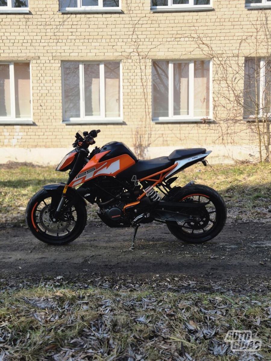 KTM Duke 2018 Prienai, ar dzinēja tilpumu 0.13 L un nobraukumu 14 tūkst. km par 2300 €, foto 9 vietnē AUTOMOTO.COM.LV
