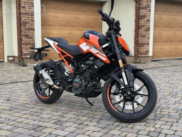 KTM Duke 2018 Cēsis, ar dzinēja tilpumu 0.13 L un nobraukumu 0 tūkst. km par 2990 €, foto 2 vietnē AUTOMOTO.COM.LV
