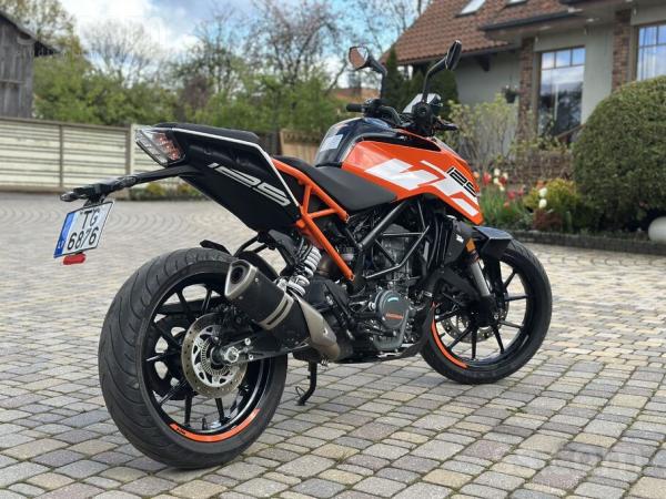 KTM Duke 2018 Cēsis, ar dzinēja tilpumu 0.13 L un nobraukumu 0 tūkst. km par 2990 €, foto 3 vietnē AUTOMOTO.COM.LV