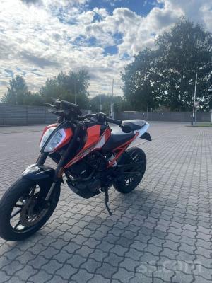 KTM Duke 2018 Jelgava, ar dzinēja tilpumu 0.13 L un nobraukumu 0 tūkst. km par 2700 €, foto 5 vietnē AUTOMOTO.COM.LV