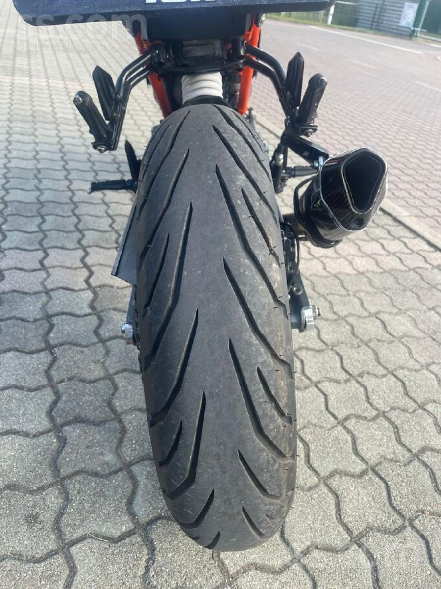 KTM Duke 2018 Jelgava, ar dzinēja tilpumu 0.13 L un nobraukumu 0 tūkst. km par 2700 €, foto 8 vietnē AUTOMOTO.COM.LV