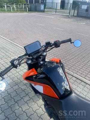 KTM Duke 2018 Jelgava, ar dzinēja tilpumu 0.13 L un nobraukumu 0 tūkst. km par 2700 €, foto 10 vietnē AUTOMOTO.COM.LV