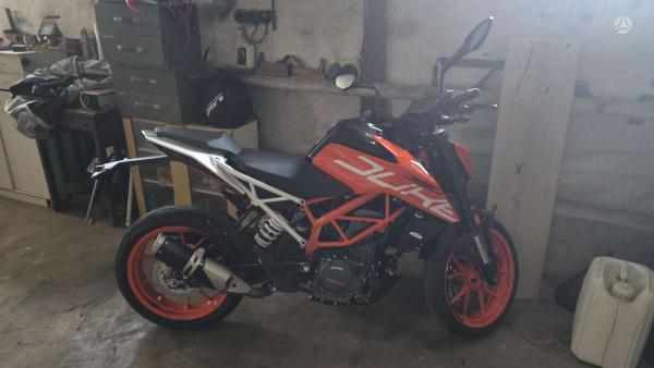 KTM Duke 2018 in Panevezys, with an engine capacity of 0.39 L and mileage of 5 thousand km for 3950 €, photo 1 on AUTOMOTO.COM.LV