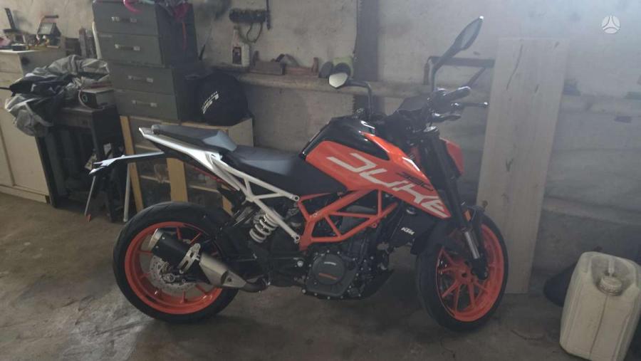 KTM Duke 2018 in Panevezys, with an engine capacity of 0.39 L and mileage of 5 thousand km for 3950 €, photo 1 on AUTOMOTO.COM.LV