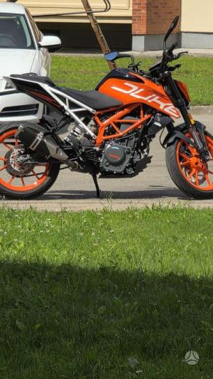 KTM Duke 2018 in Panevezys, with an engine capacity of 0.39 L and mileage of 5 thousand km for 3950 €, photo 3 on AUTOMOTO.COM.LV