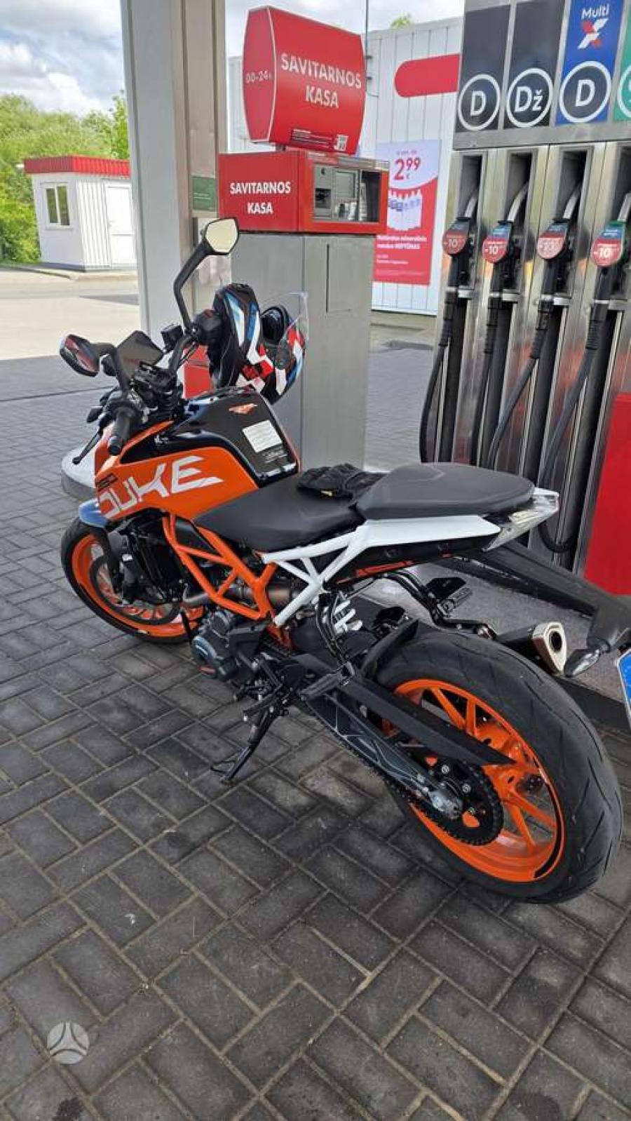 KTM Duke 2018 in Panevezys, with an engine capacity of 0.39 L and mileage of 5 thousand km for 3950 €, photo 4 on AUTOMOTO.COM.LV