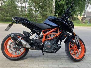 KTM Duke 2018 Šakiai, ar dzinēja tilpumu 0.37 L un nobraukumu 20 tūkst. km par 3250 €, foto 7 vietnē AUTOMOTO.COM.LV