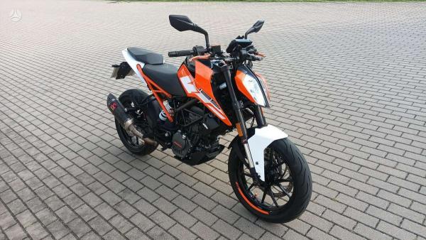 KTM Duke 2018 in Vilnius, with an engine capacity of 0.13 L and mileage of 34 thousand km for 2600 €, photo 3 on AUTOMOTO.COM.LV