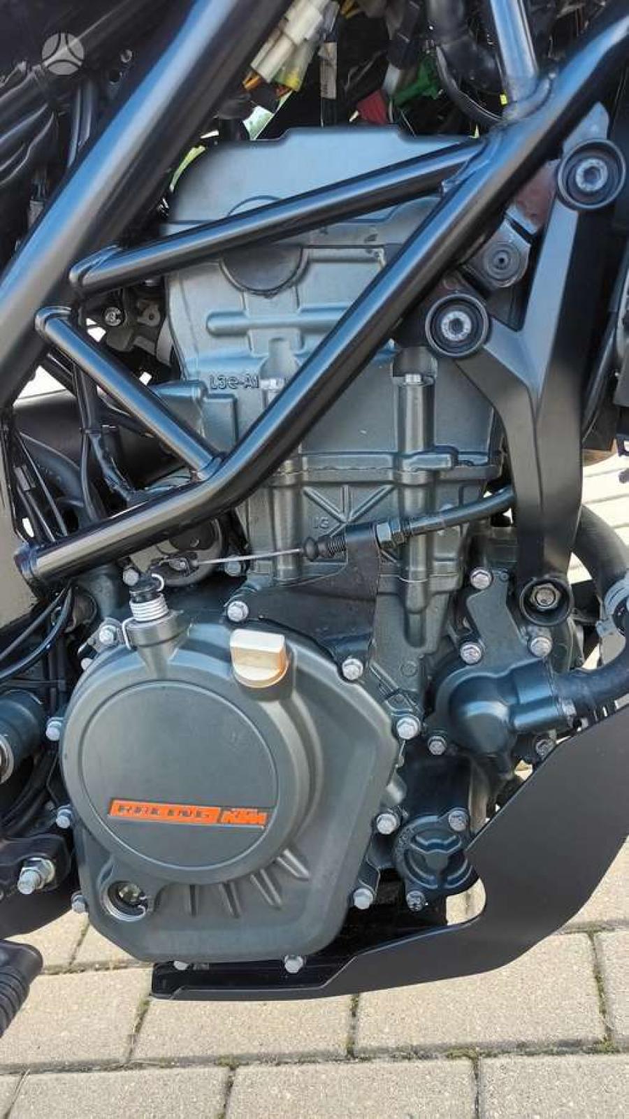 KTM Duke 2018 in Vilnius, with an engine capacity of 0.13 L and mileage of 34 thousand km for 2600 €, photo 11 on AUTOMOTO.COM.LV