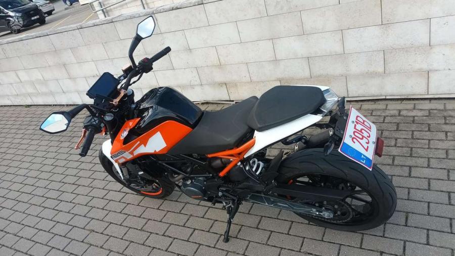 KTM Duke 2018 in Vilnius, with an engine capacity of 0.13 L and mileage of 34 thousand km for 2600 €, photo 14 on AUTOMOTO.COM.LV