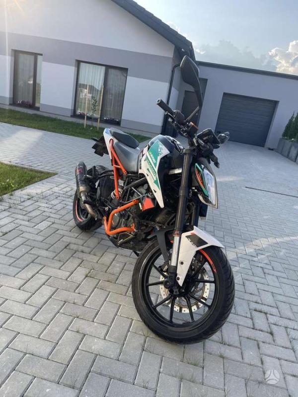 KTM Duke 2018 in Klaipeda, with an engine capacity of 0.13 L and mileage of 33 thousand km for 2300 €, photo 1 on AUTOMOTO.COM.LV