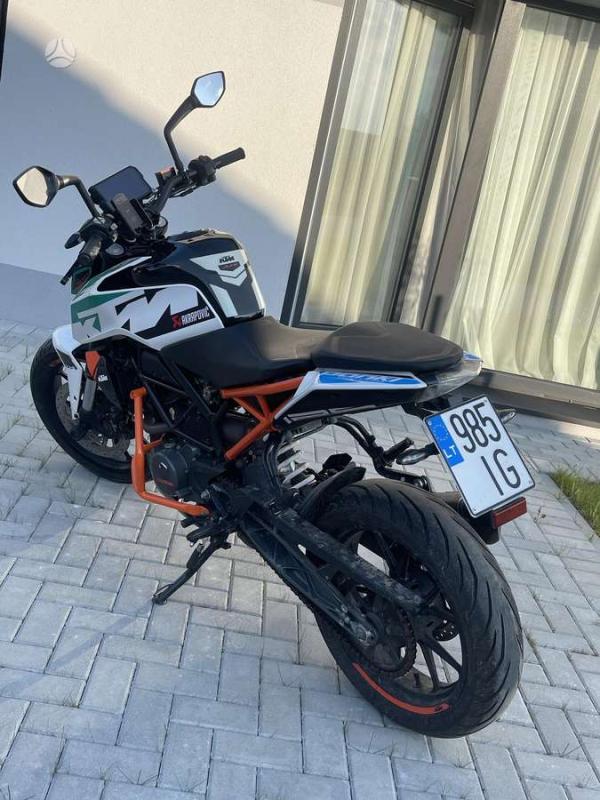 KTM Duke 2018 in Klaipeda, with an engine capacity of 0.13 L and mileage of 33 thousand km for 2300 €, photo 6 on AUTOMOTO.COM.LV