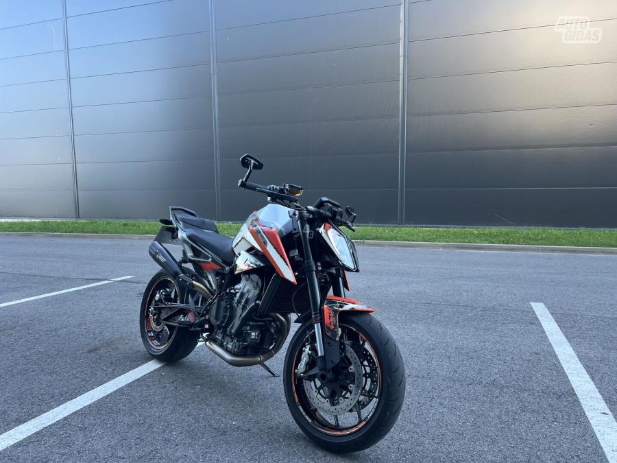 KTM Duke 2018 in Kaunas, with an engine capacity of 0.79 L and mileage of 22 thousand km for 4850 €, photo 4 on AUTOMOTO.COM.LV
