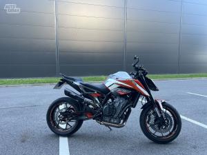 KTM Duke 2018 in Kaunas, with an engine capacity of 0.79 L and mileage of 22 thousand km for 4850 €, photo 7 on AUTOMOTO.COM.LV