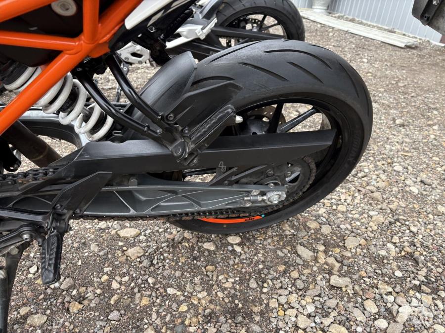 KTM Duke 2019 Kelmė, ar dzinēja tilpumu 0.13 L un nobraukumu 25 tūkst. km par 1230 €, foto 11 vietnē AUTOMOTO.COM.LV