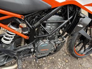 KTM Duke 2019 Kelmė, ar dzinēja tilpumu 0.13 L un nobraukumu 25 tūkst. km par 1230 €, foto 14 vietnē AUTOMOTO.COM.LV