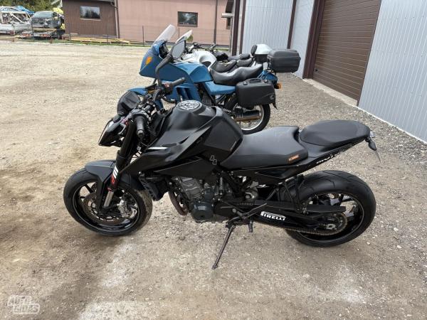 KTM Duke 2019 in Kelme, with an engine capacity of 0.79 L and mileage of 40 thousand km for 3330 €, photo 5 on AUTOMOTO.COM.LV