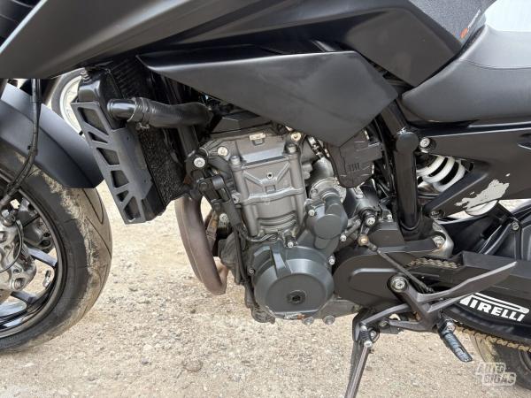 KTM Duke 2019 in Kelme, with an engine capacity of 0.79 L and mileage of 40 thousand km for 3330 €, photo 9 on AUTOMOTO.COM.LV