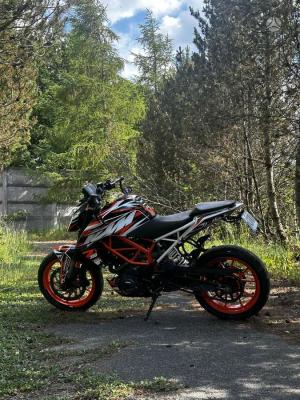 KTM Duke 2019 Kuršėnai, ar dzinēja tilpumu 0.39 L un nobraukumu 36 tūkst. km par 2550 €, foto 3 vietnē AUTOMOTO.COM.LV