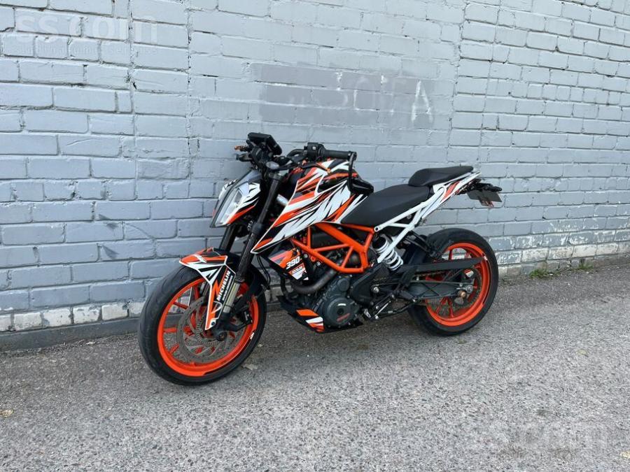 KTM Duke 2019 Kuldīga, ar dzinēja tilpumu 0.39 L un nobraukumu 0 tūkst. km par 3499 €, foto 1 vietnē AUTOMOTO.COM.LV