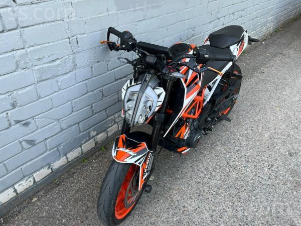 KTM Duke 2019 Kuldīga, ar dzinēja tilpumu 0.39 L un nobraukumu 0 tūkst. km par 3499 €, foto 6 vietnē AUTOMOTO.COM.LV