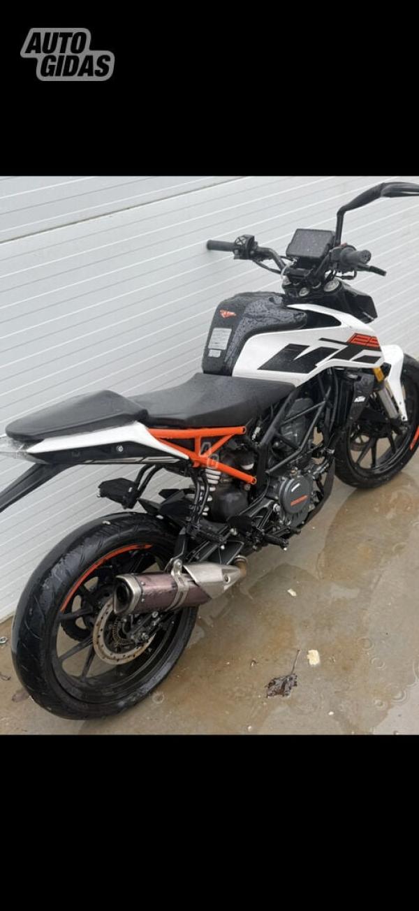 KTM Duke 2020 in Taurage, with an engine capacity of 0.13 L and mileage of 0 thousand km for 1990 €, photo 2 on AUTOMOTO.COM.LV