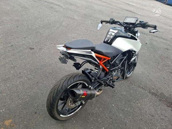 KTM Duke 2020 in Vilnius, with an engine capacity of 0.13 L and mileage of 13 thousand km for 3500 €, photo 8 on AUTOMOTO.COM.LV